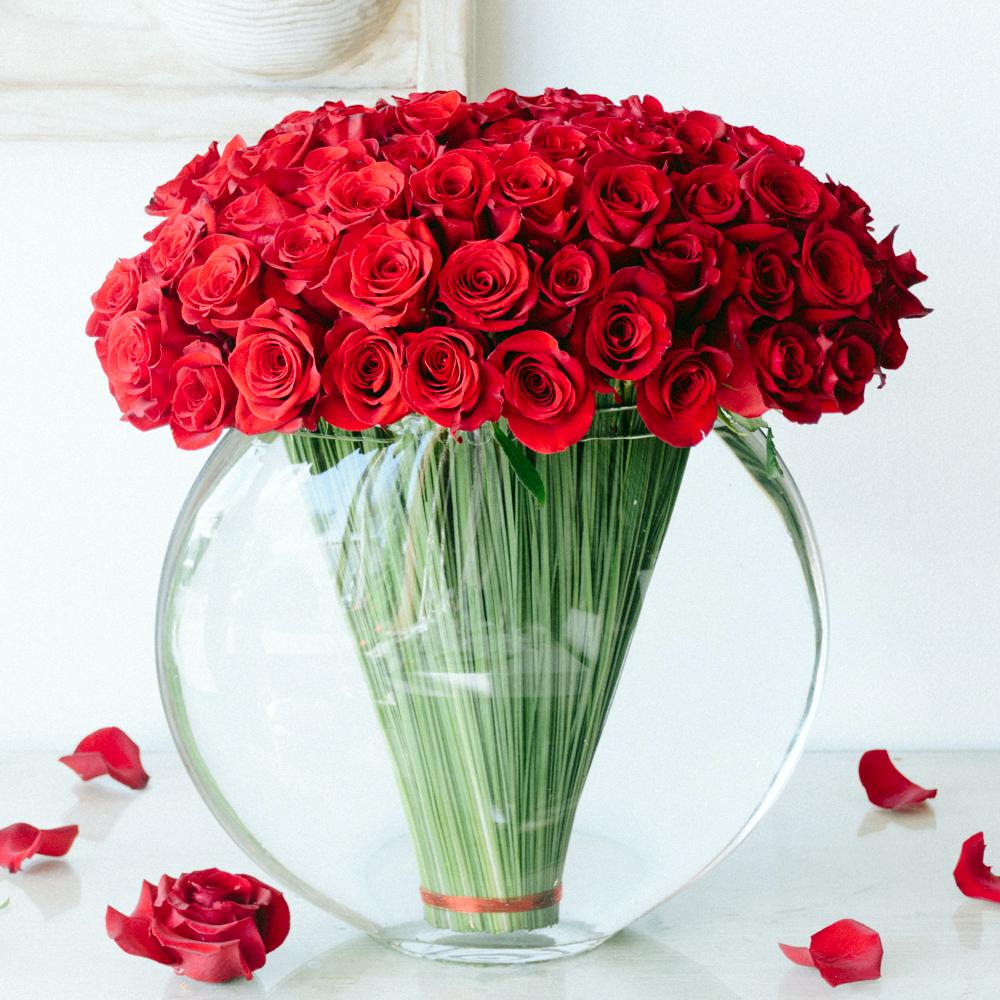 Roses – Empty Vase