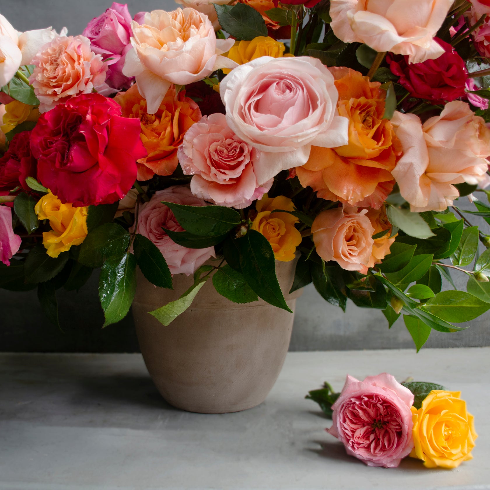 Hampton Rose Garden – Empty Vase